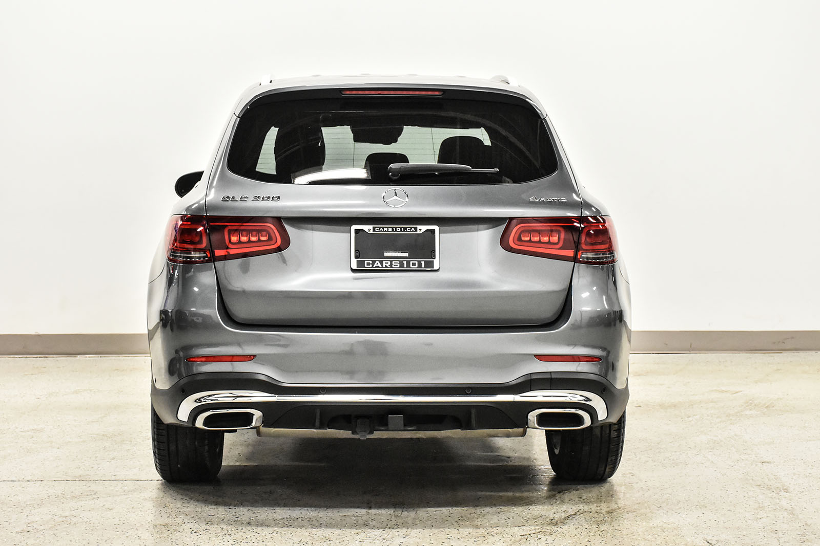 2021 Mercedes-Benz GLC 300 - CARS 101